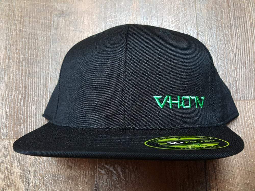 Fitted: Small Logo Hat (Black/Green) – VH07V